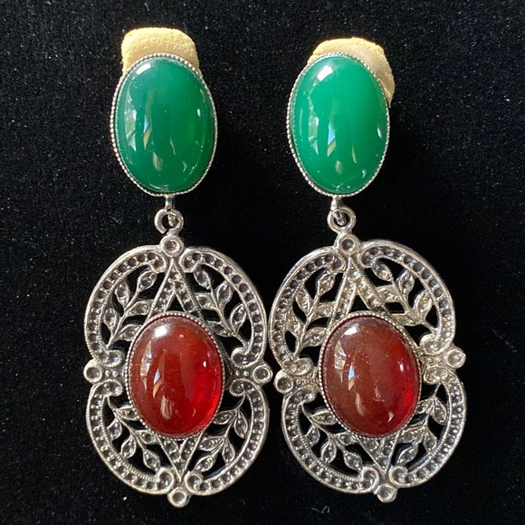 Vintage | Jewelry | Vintage Green Red Stone Dangle Earrings | Poshmark